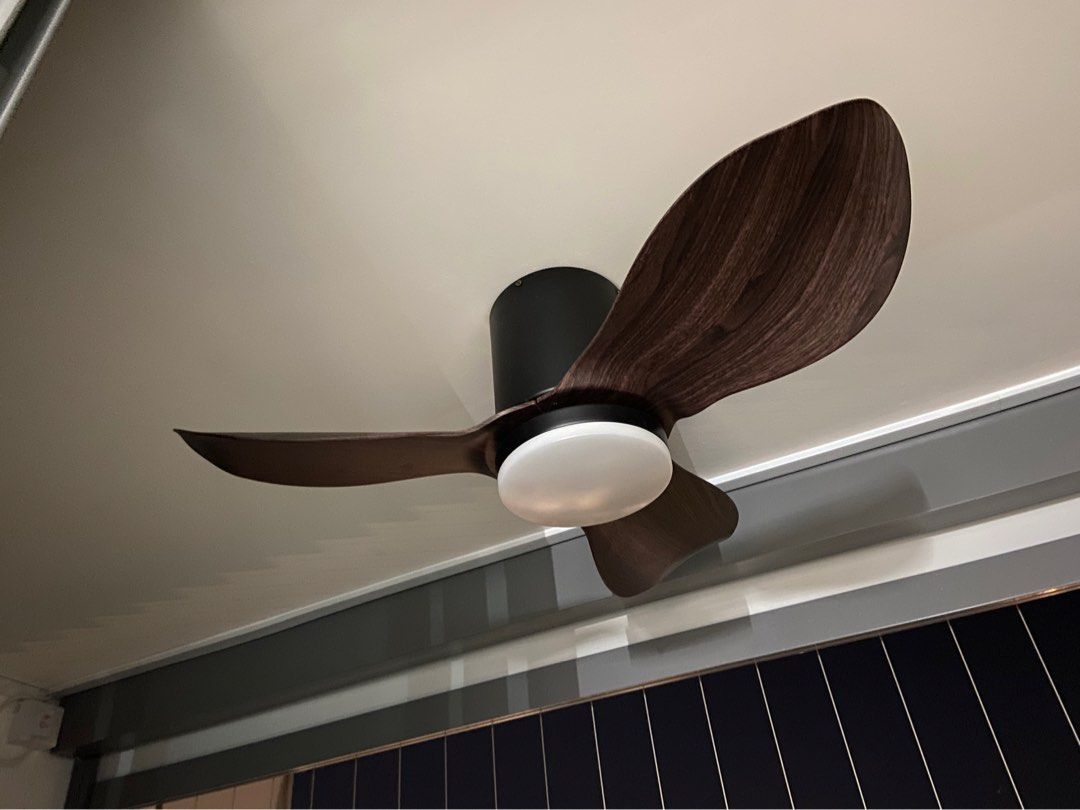 Aeroair AA335 35 inch ceiling fan with 24W Tri colour LED light ...