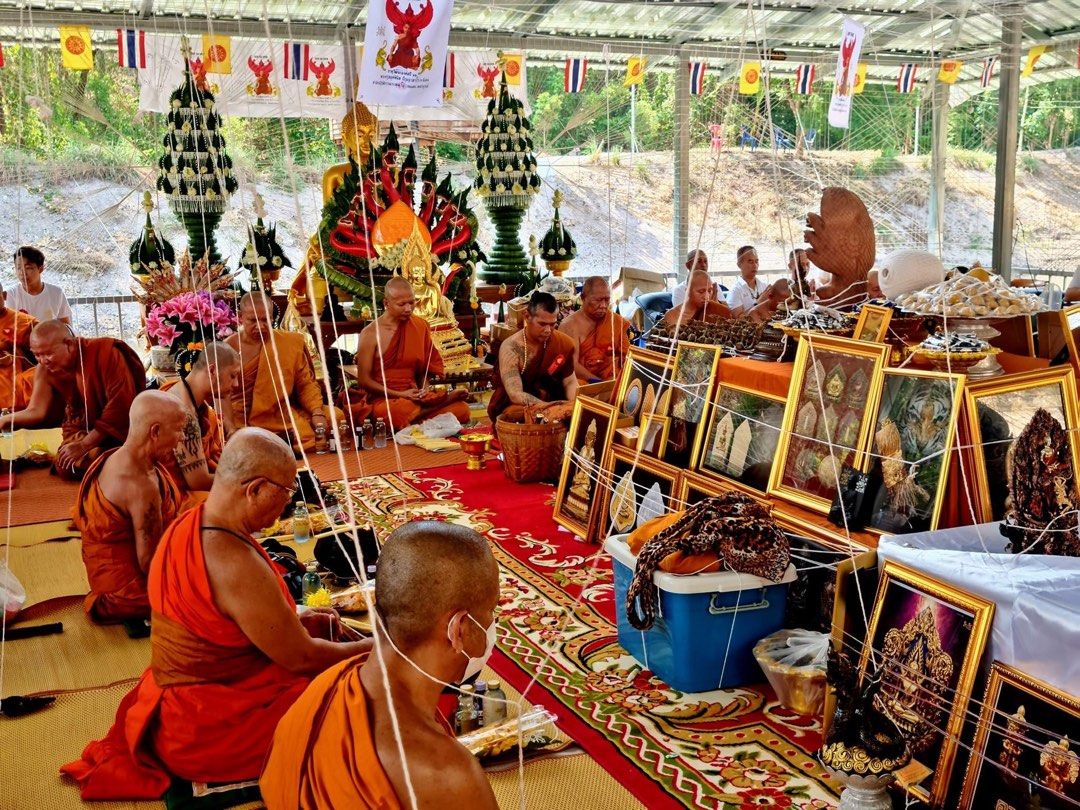 Ajarn TeeLek Takrut Nang Ngo Learm / Aj Tee Lek Takrut Nang Ngo Learm ...