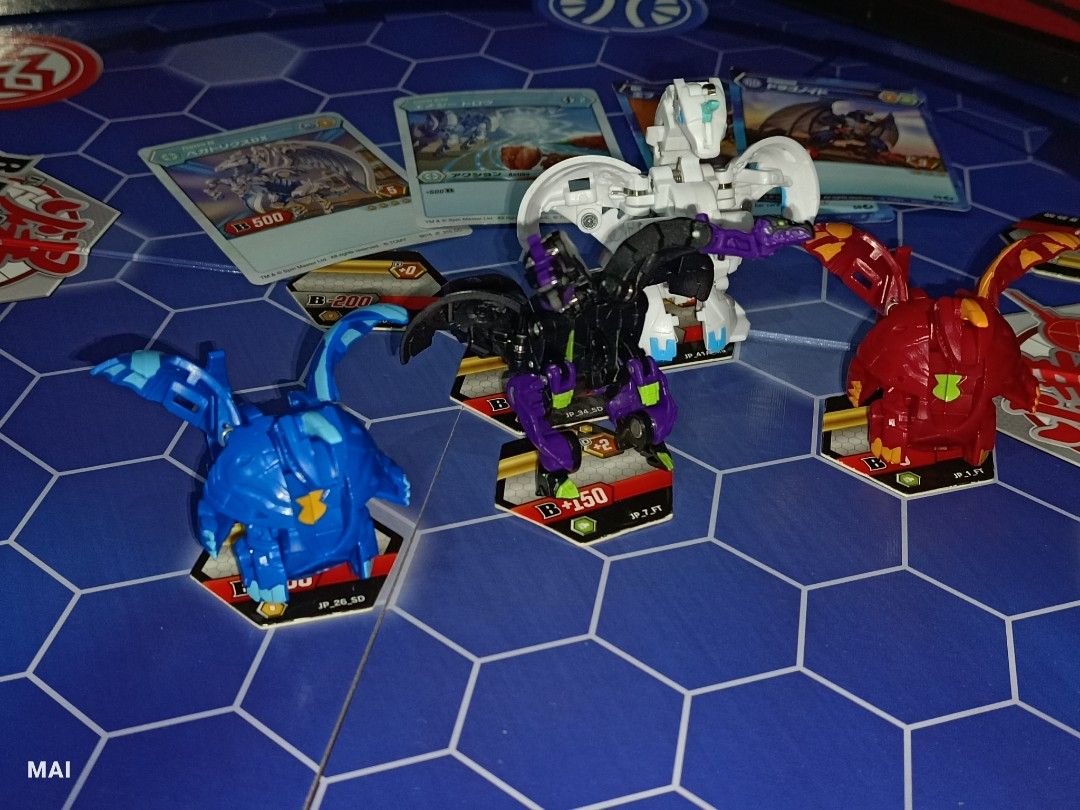 Bakugan set, Hobbies & Toys, Toys & Games on Carousell