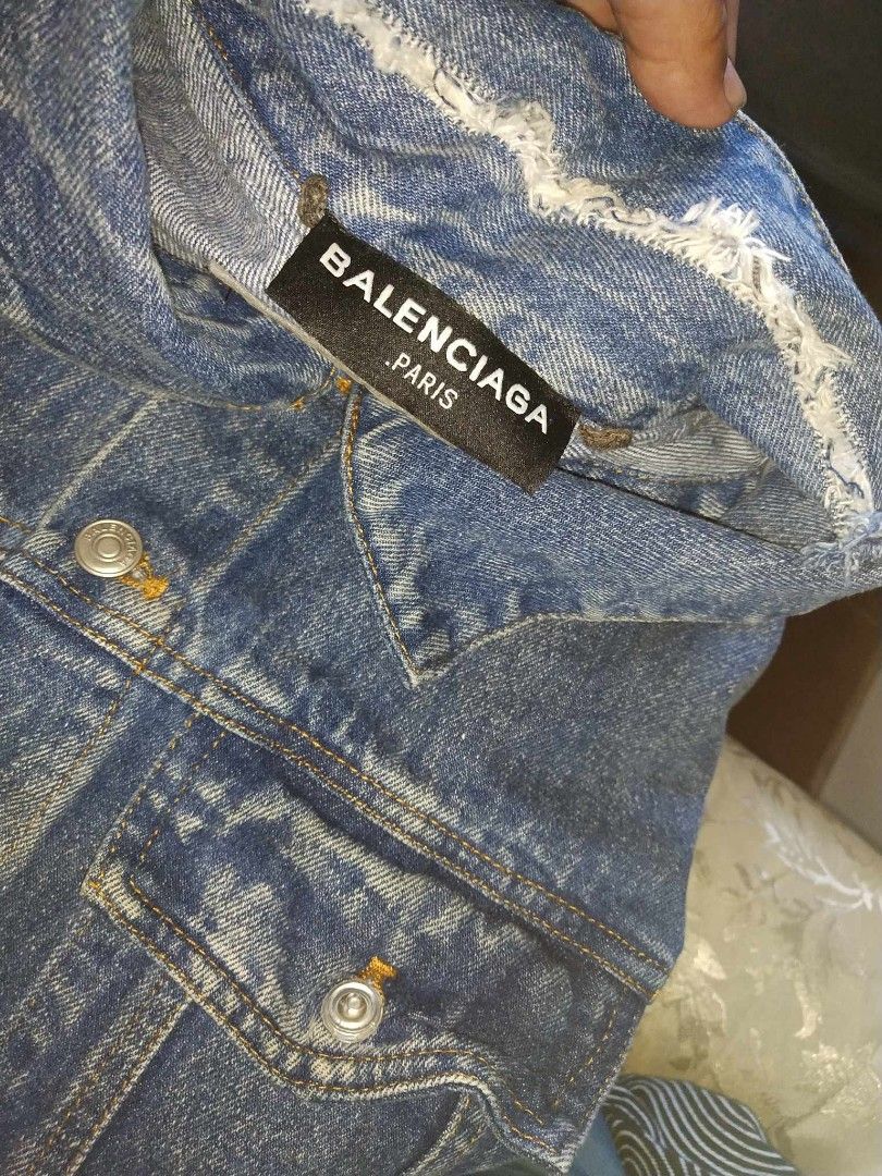 BALENCIAGA DENIM JACKET on Carousell