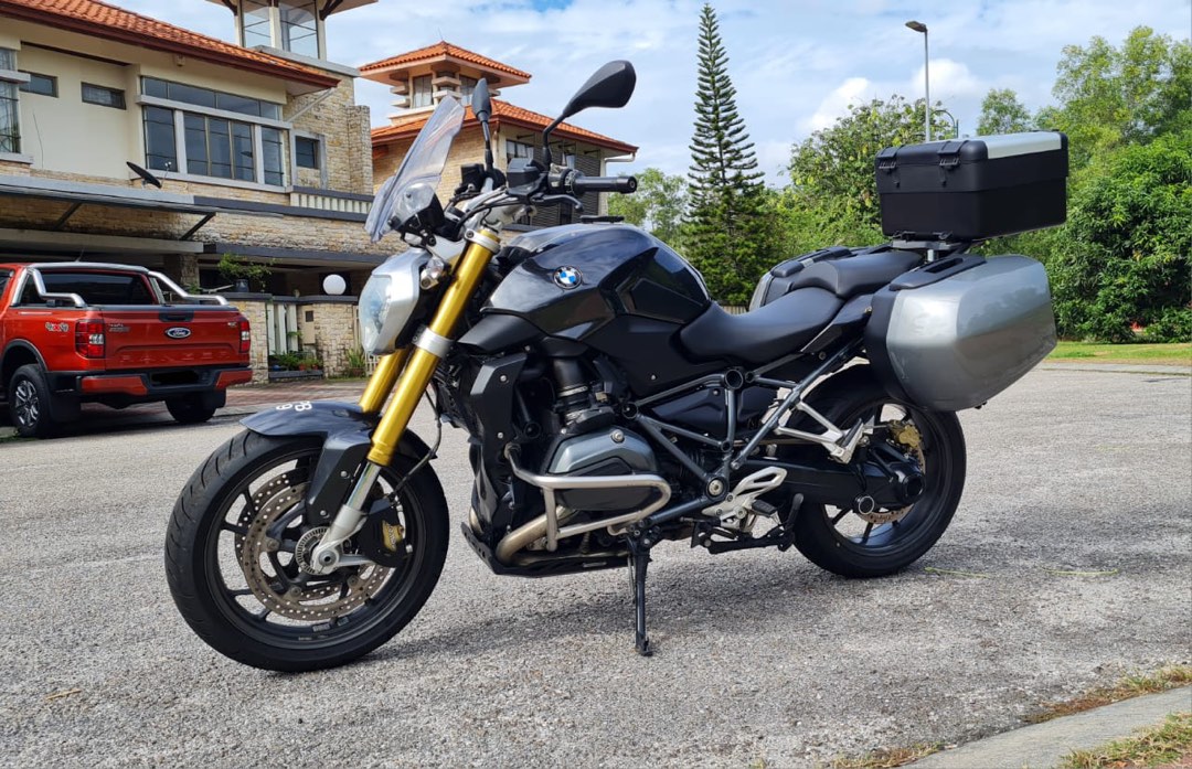 BMW R1200R, Motorbikes on Carousell