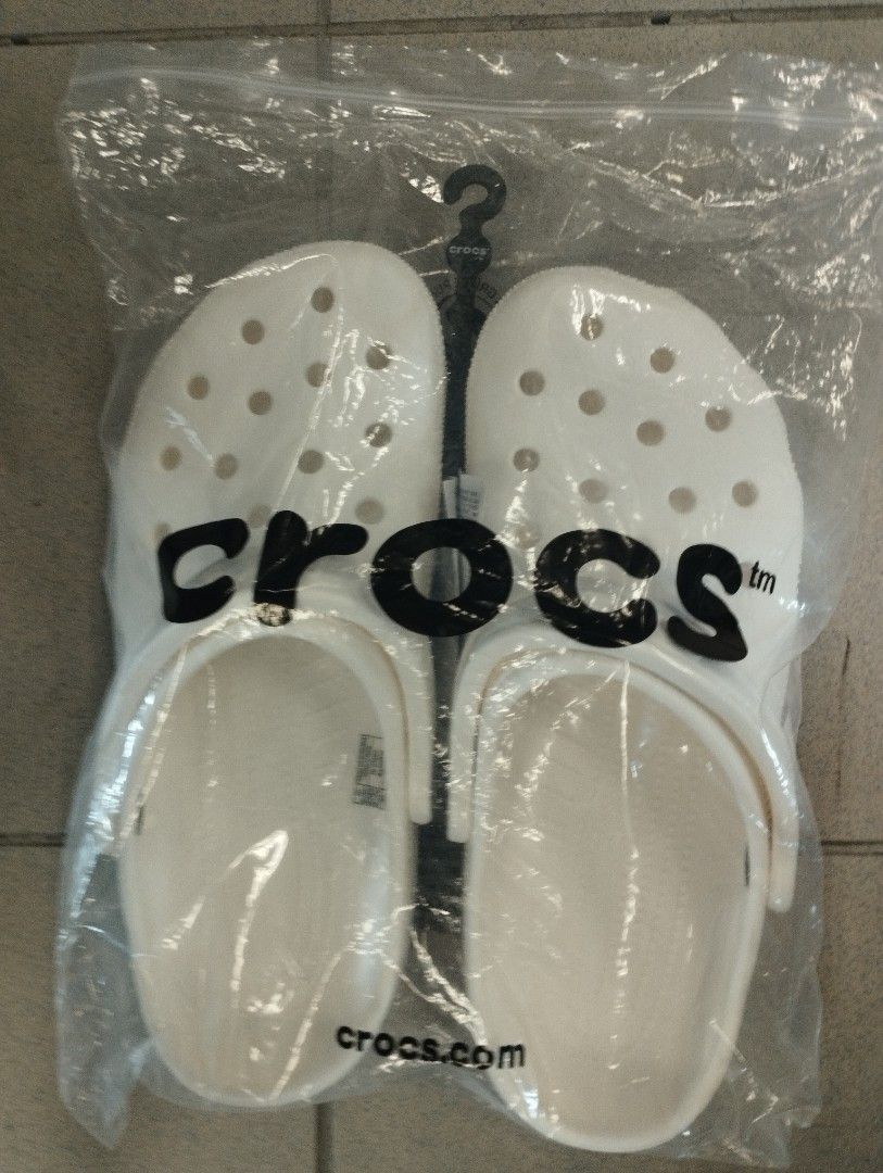 *BRAND NEW* White Crocs M9, Luxury, Sneakers & Footwear on Carousell