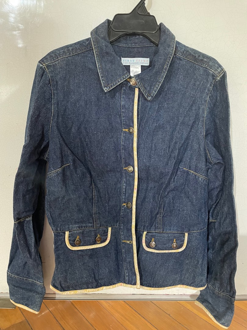 button denim jacket with front pockets and piping, Women's Fashion ...