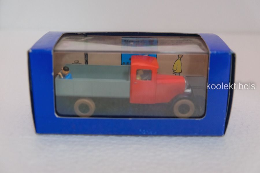 Classic Tintin Model 1/43 Cars Sealed/Excellent Condition, Hobbies ...