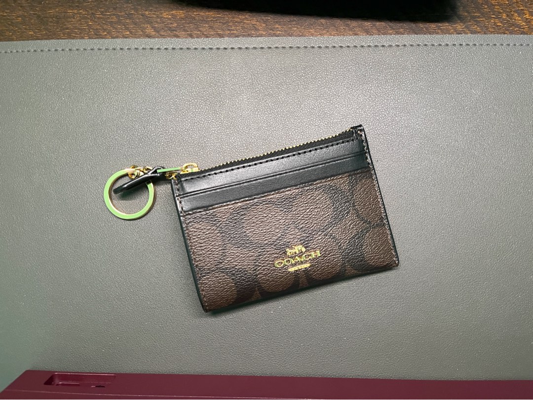 COACH DARK BROWN CARD HOLDER, Women's Fashion, Bags & Wallets, Wallets ...