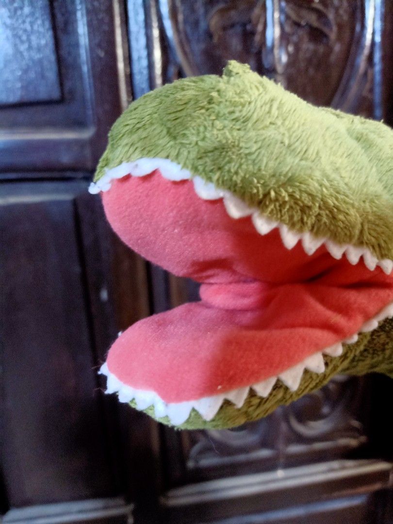 CROCODILE HAND PUPPET on Carousell