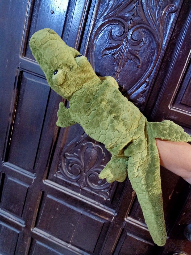 CROCODILE HAND PUPPET on Carousell