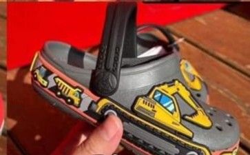 Crocs digger, Babies & Kids, Babies & Kids Fashion on Carousell