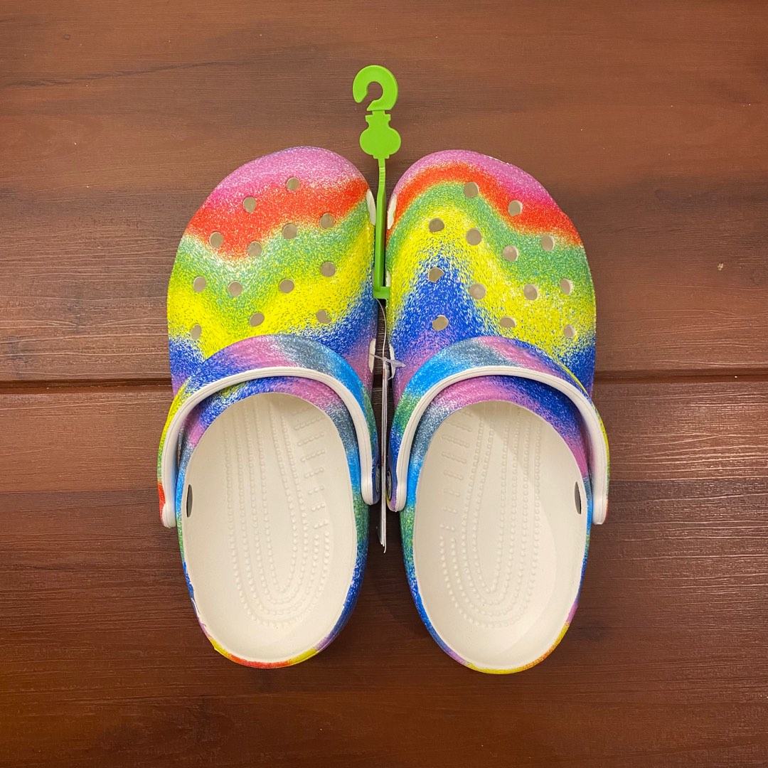 CROCS White Spray Dye Clogs ORIGINAL, Women's Fashion, Footwear ...