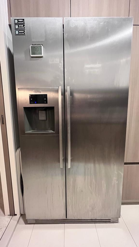 De Dietrich 2 Door Fridge, TV & Home Appliances, Kitchen Appliances ...