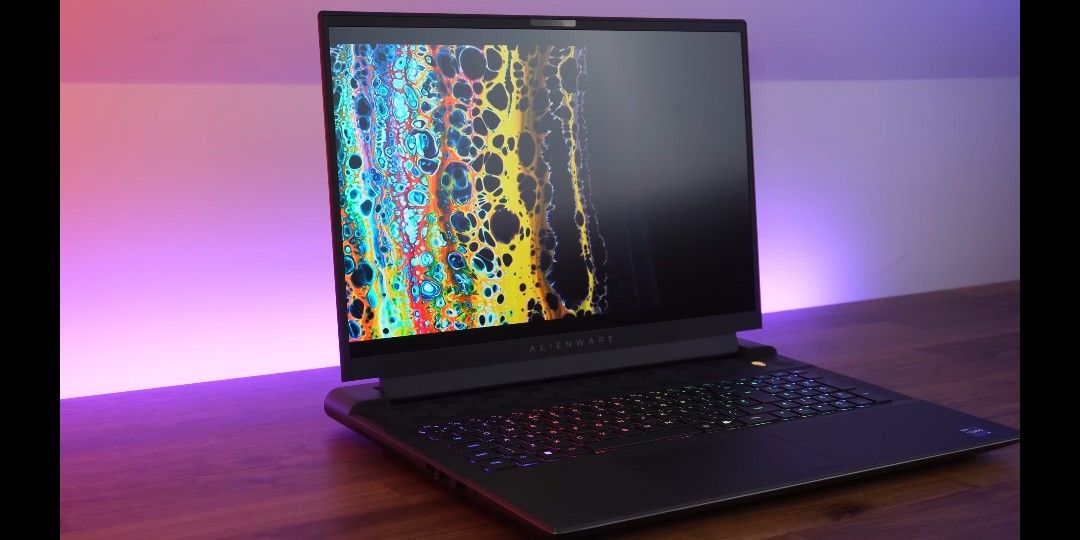 DELL ALIENWARE M18 R1 i9-13900HX 32GB RAM 1TB SSD RTX 4090 16GB QHD+ ...