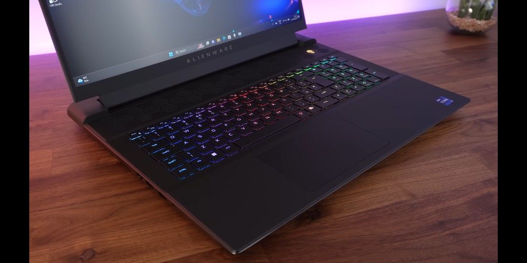 DELL ALIENWARE M18 R1 i9-13900HX 32GB RAM 1TB SSD RTX 4090 16GB QHD+ ...