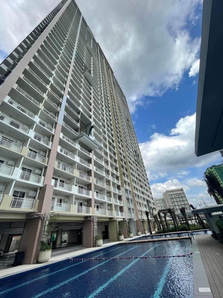 DMCI Homes INFINA TOWER 2 BEDROOM Condo Unit with Parking at Infina ...