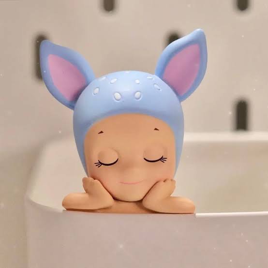 Dreaming Fawn Hipper, Rudie, Rill, Hobbies & Toys, Toys & Games on ...