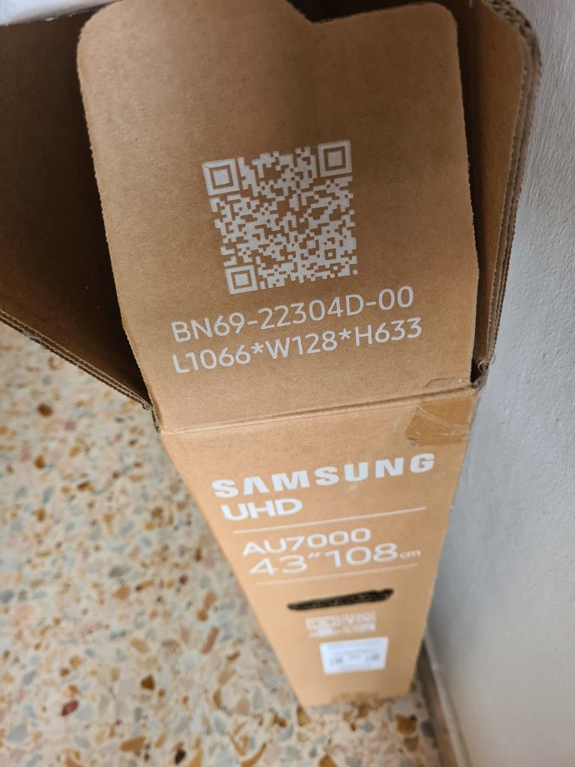 EMPTY TV BOX ONLY (SAMSUNG 43" AU 7000), TV & Home Appliances, TV ...
