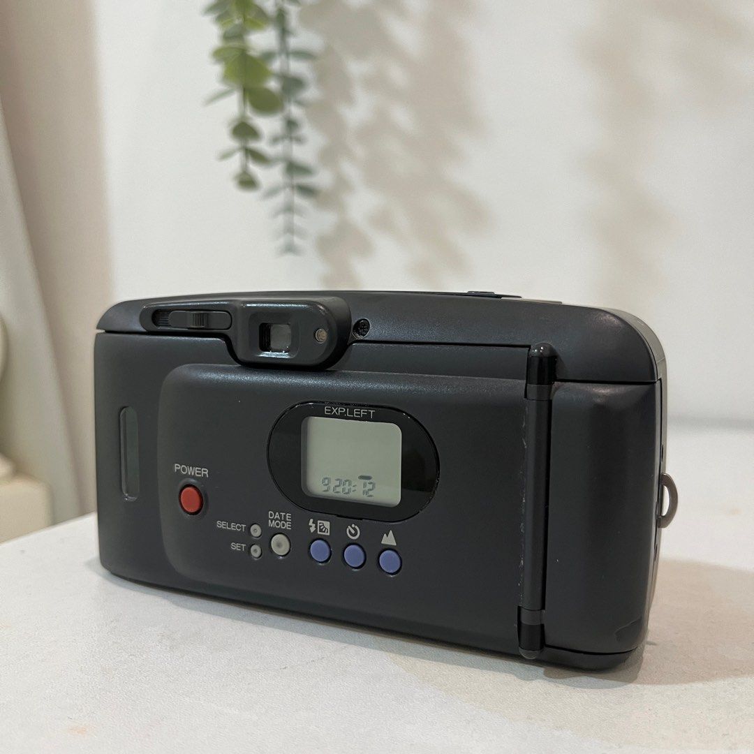 Fuji DL-600 film camera on Carousell