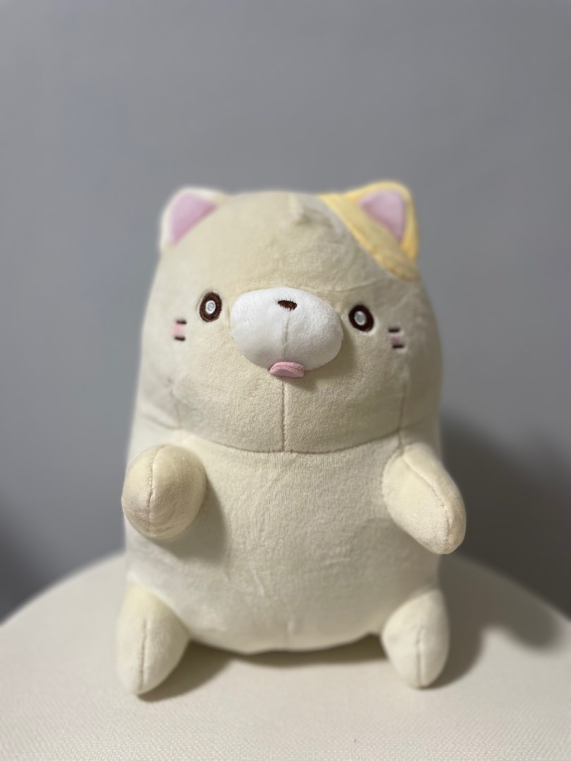 Fun Claw Chubby Cat Plush, Hobbies & Toys, Toys & Games on Carousell