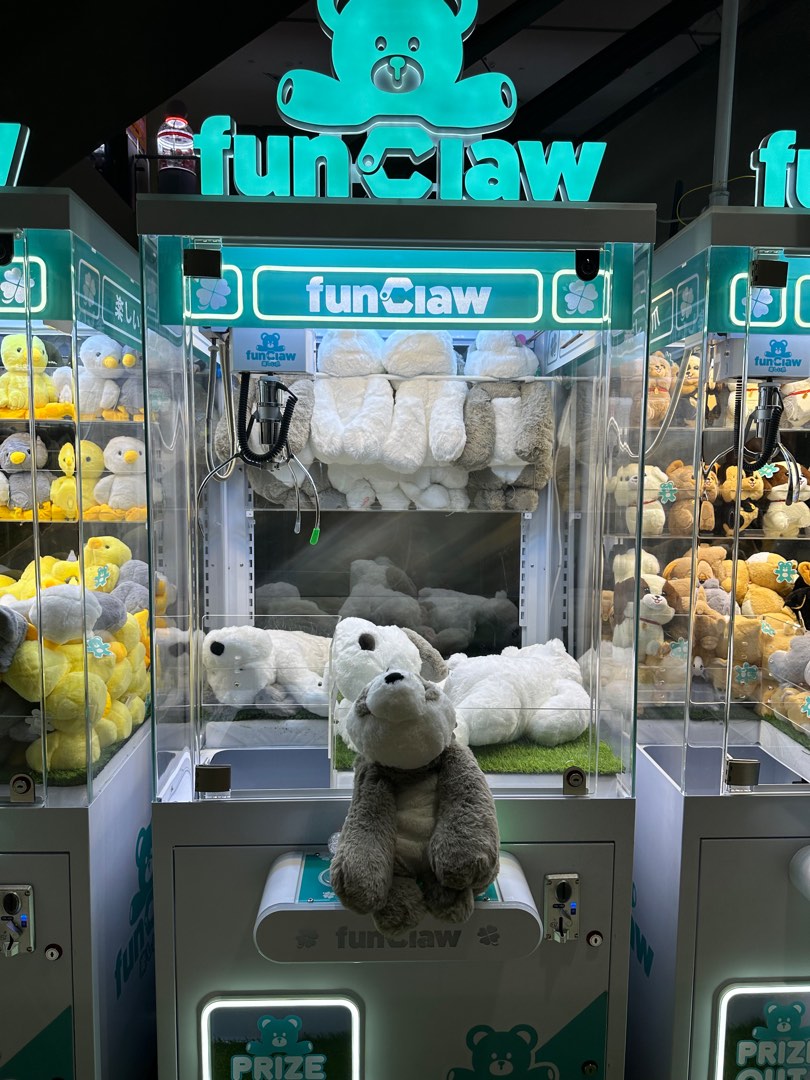 Fun claw Panda, Hobbies & Toys, Toys & Games on Carousell