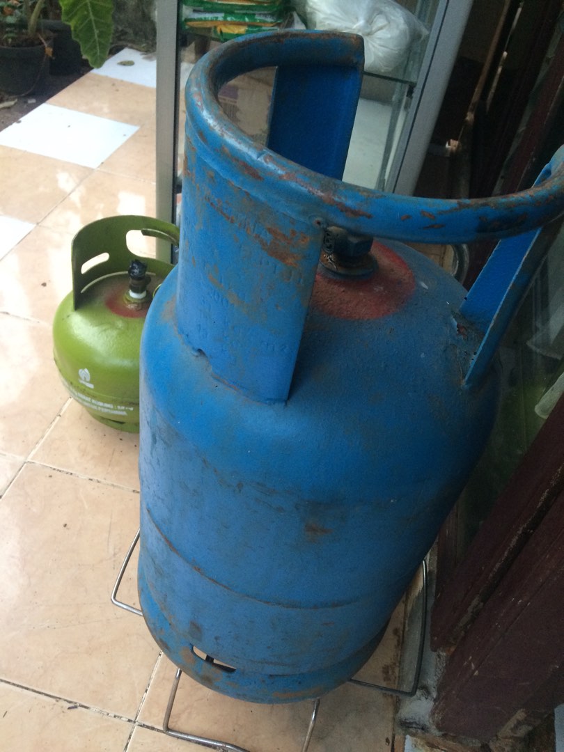 gas 12 kg isi ulang, Kitchen & Appliances di Carousell