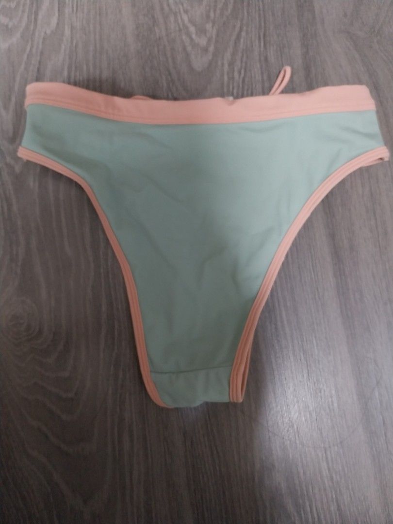 Hamade polewear, Women's Fashion, Activewear on Carousell