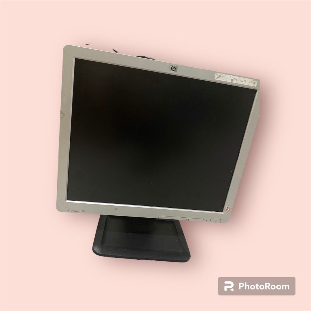 HP Compaq LE1711 17-inch LCD Monitor on Carousell