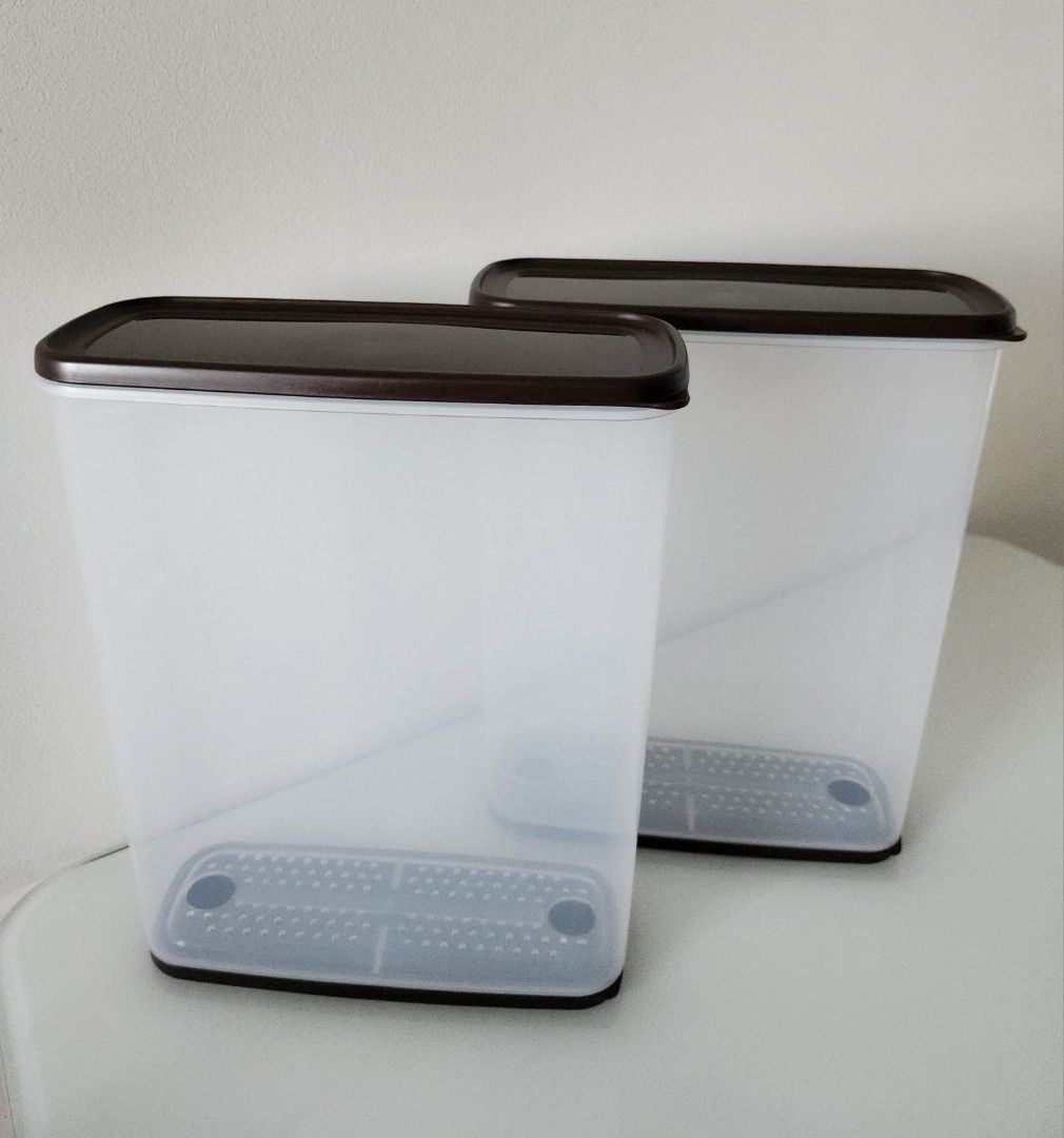 Inomata Japan dog kibble container x 2, Pet Supplies, Pet Food on Carousell