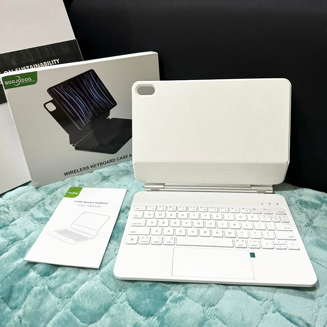 iPad 10th Gen 10.9 White Magic Keyboard Case Magnetic Goojodoq ... iPad 10th Gen 10.9 White Magic Keyboard Case Magnetic Goojodoq ...