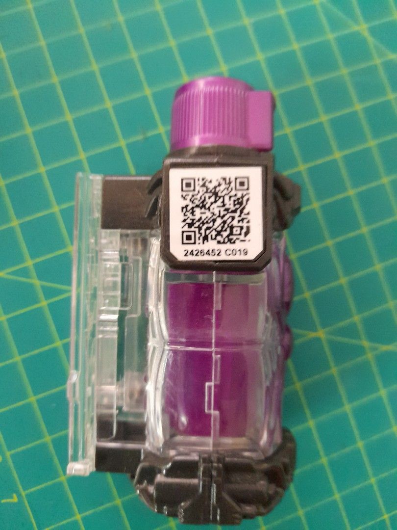 Kamen rider build spider full bottle, Hobbies & Toys, Toys & Games on ...