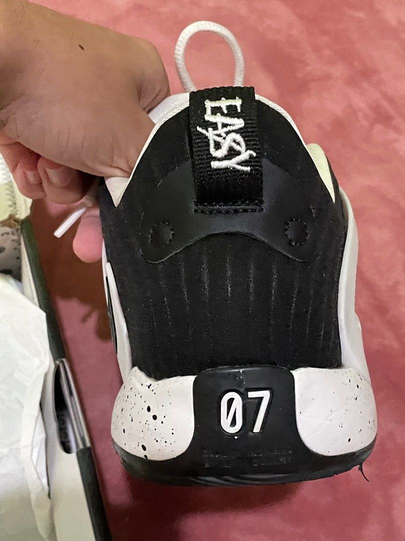 KD 15 OREO, Men's Fashion, Footwear, Sneakers on Carousell