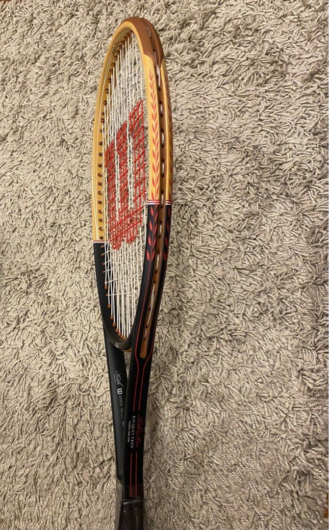 Kith Wilson Blade 98 tennis racket v8 version 2023, Sports Equipment ...