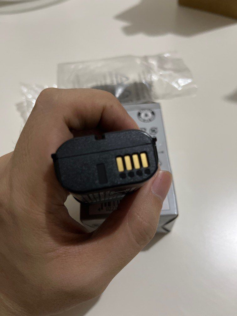 Leica Q2 Battery, Photography, Cameras on Carousell