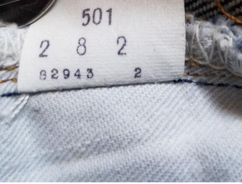 levis super rare 501 big size w76 selvedge button 2, Men's Fashion, Bottoms, Jeans on Carousell