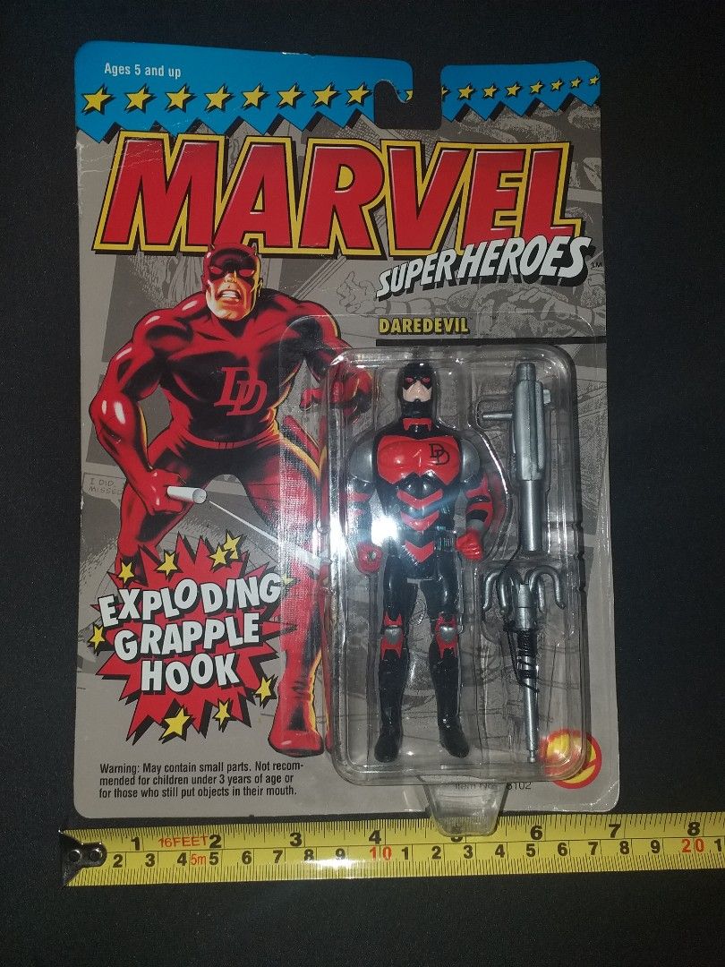 Marvel Super Heroes Daredevil in Armor Action Figure (ToyBiz), Hobbies ...