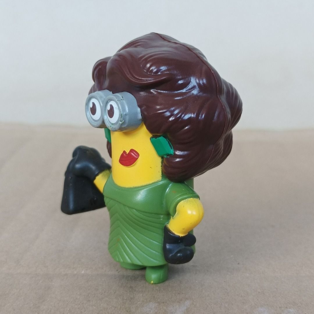 Mc Donald 2020 Minion Rise of Gru Figure #22, Toys & Collectibles ...