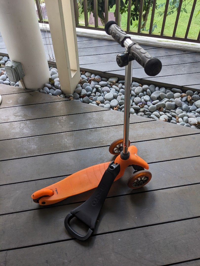 Micro Scooter + seat adapter, Babies & Kids, Going Out, Other Babies ...