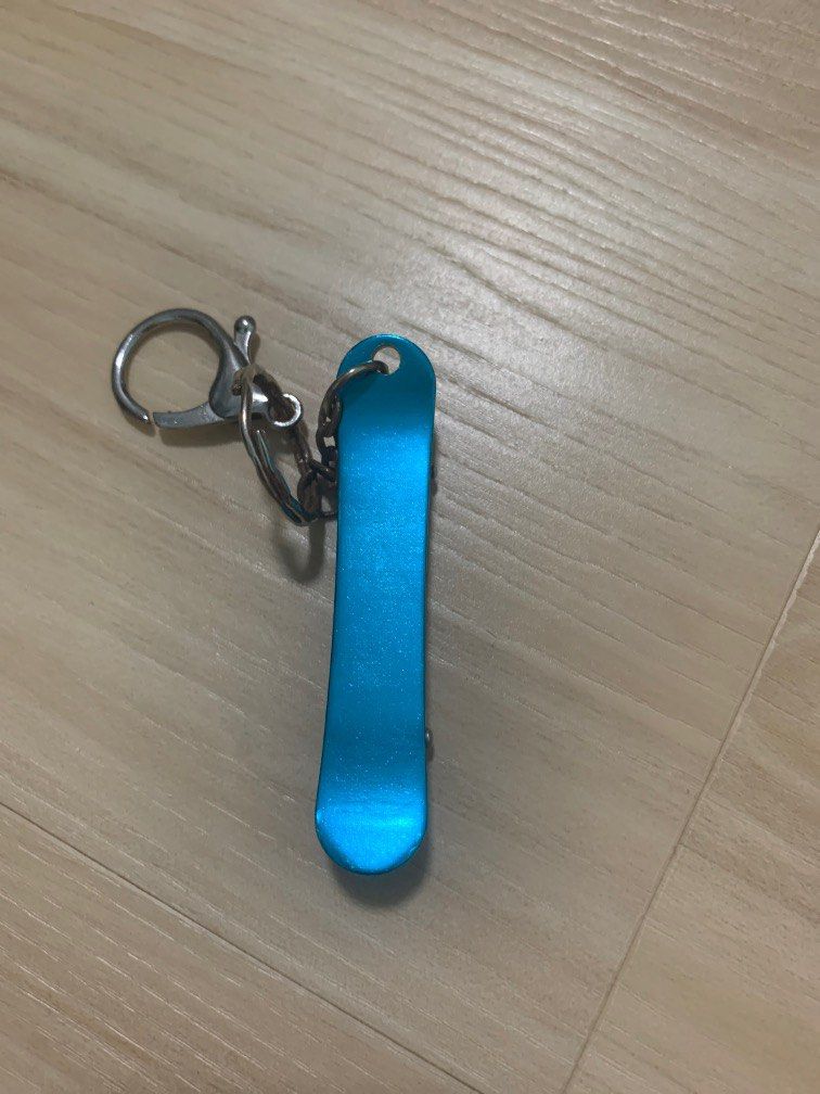 Mini skateboard keychain, Hobbies & Toys, Toys & Games on Carousell