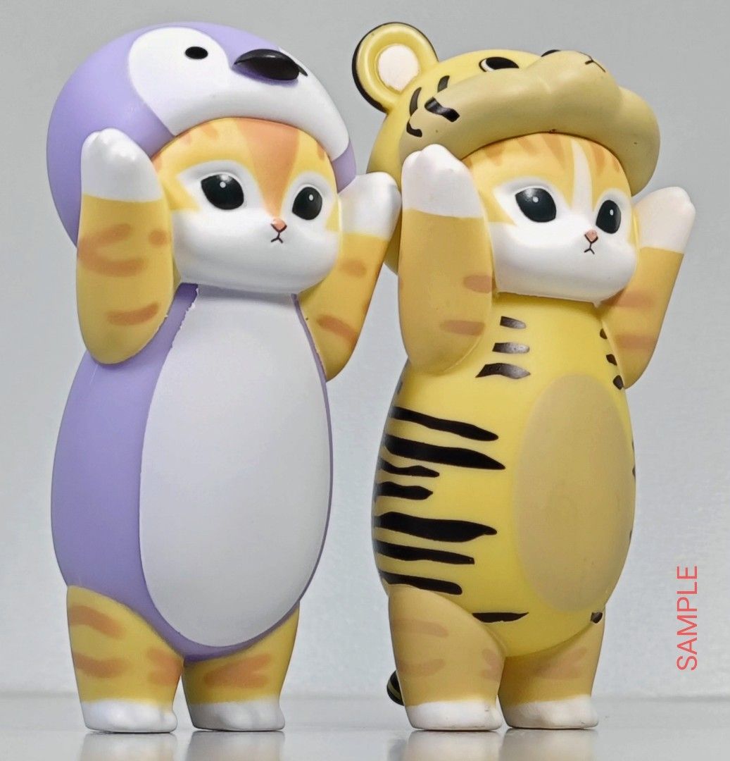 Mofusand 2 Vinyl Figures, Hobbies & Toys, Toys & Games on Carousell