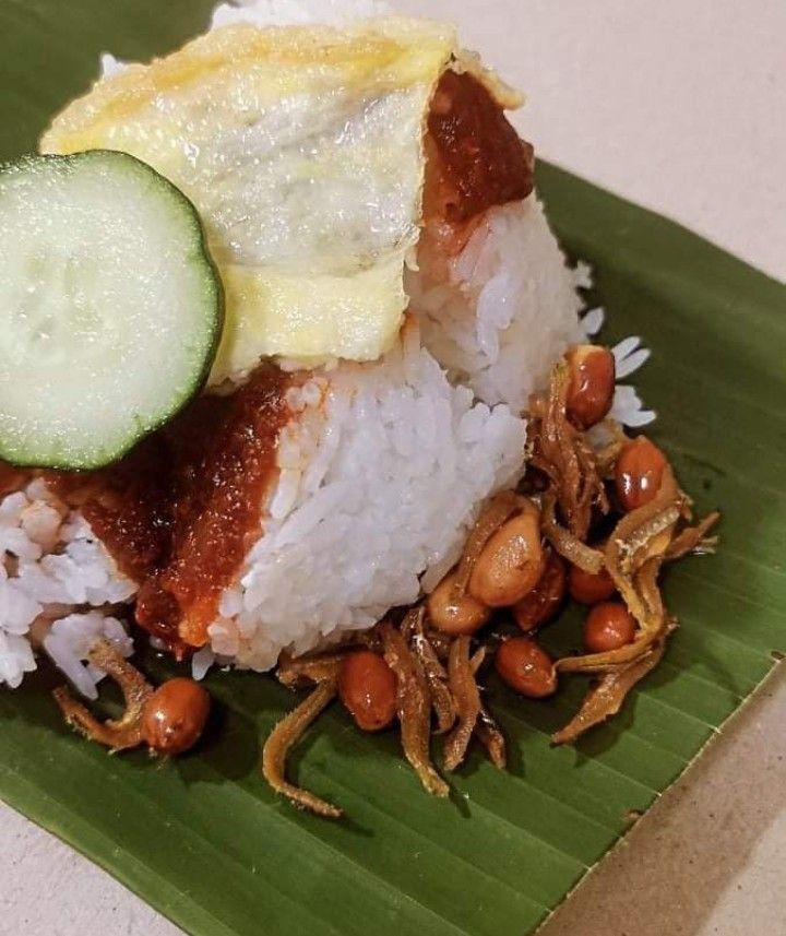 Nasi Lemak Budget, Food & Drinks, Local Eats on Carousell