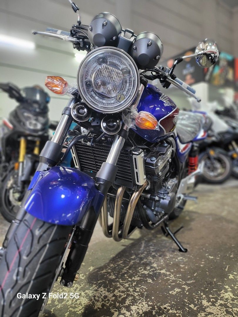 New CB400SF SUPER FOUR 2023, Motorcycles, Motorcycles for Sale, Class ...