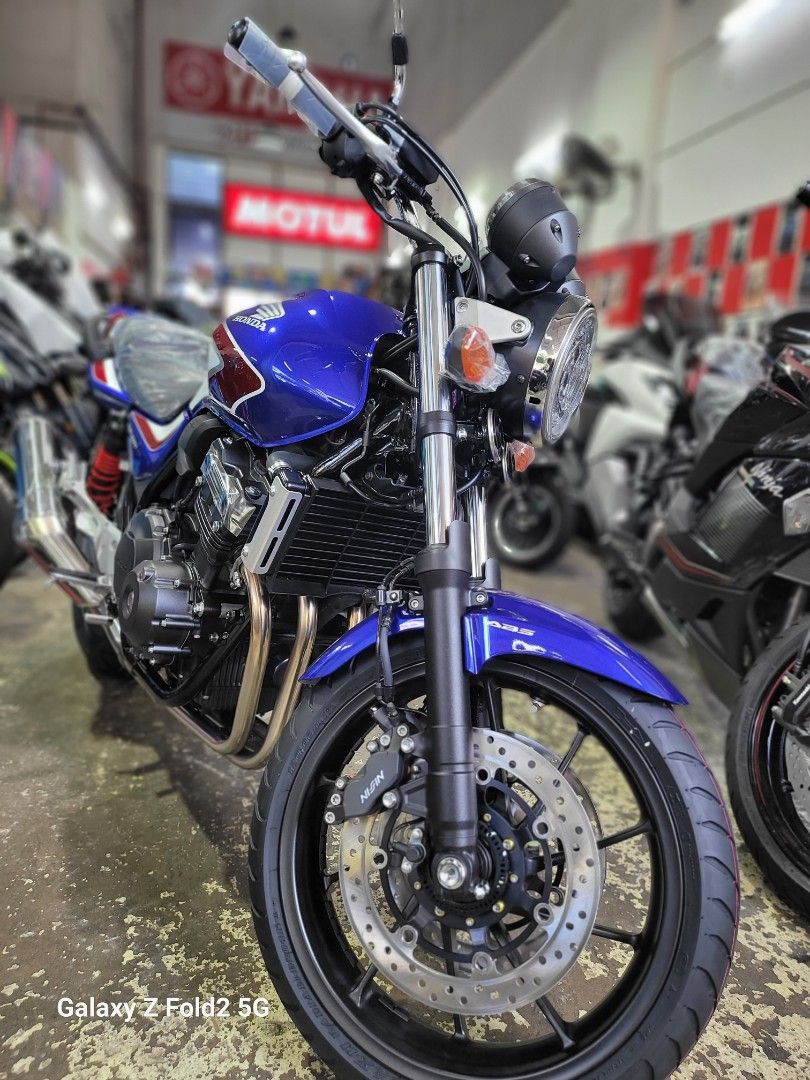 New CB400SF SUPER FOUR 2023, Motorcycles, Motorcycles for Sale, Class ...