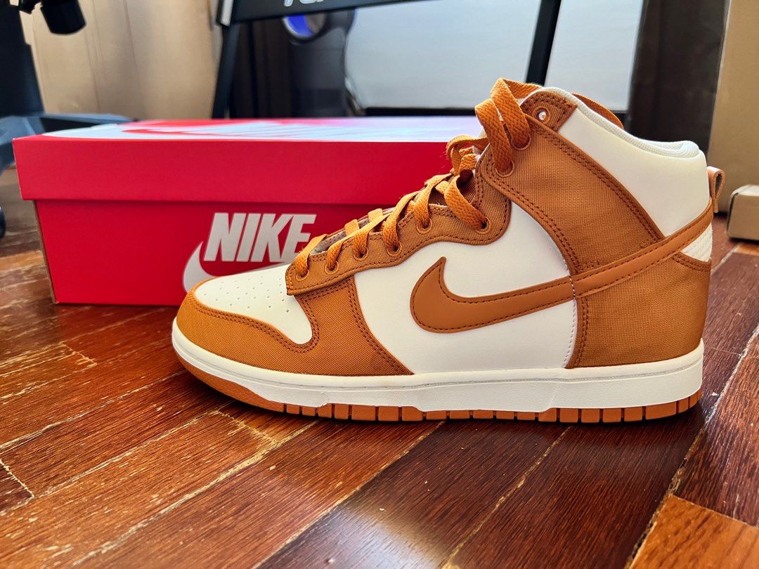 Nike Dunk (high retro ), Men's Fashion, Footwear, Sneakers on Carousell