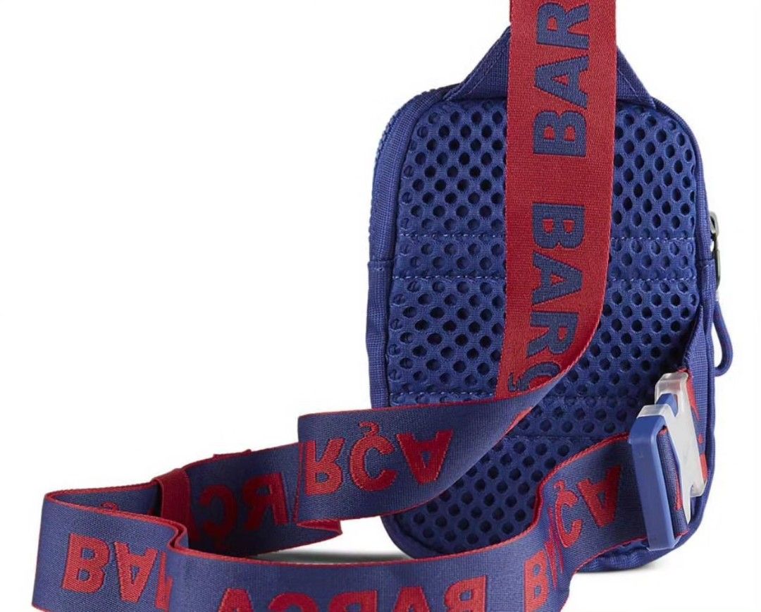 NIKE FC BARCELONA STADIUM CROSSBODY BAG, Men's Fashion, Bags, Sling ...