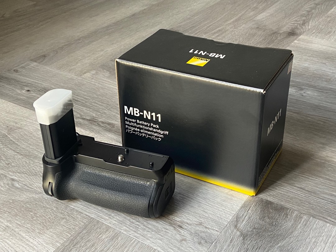 nikon MB-N11, Photography, Photography Accessories, Other Photography Accessories on Carousell