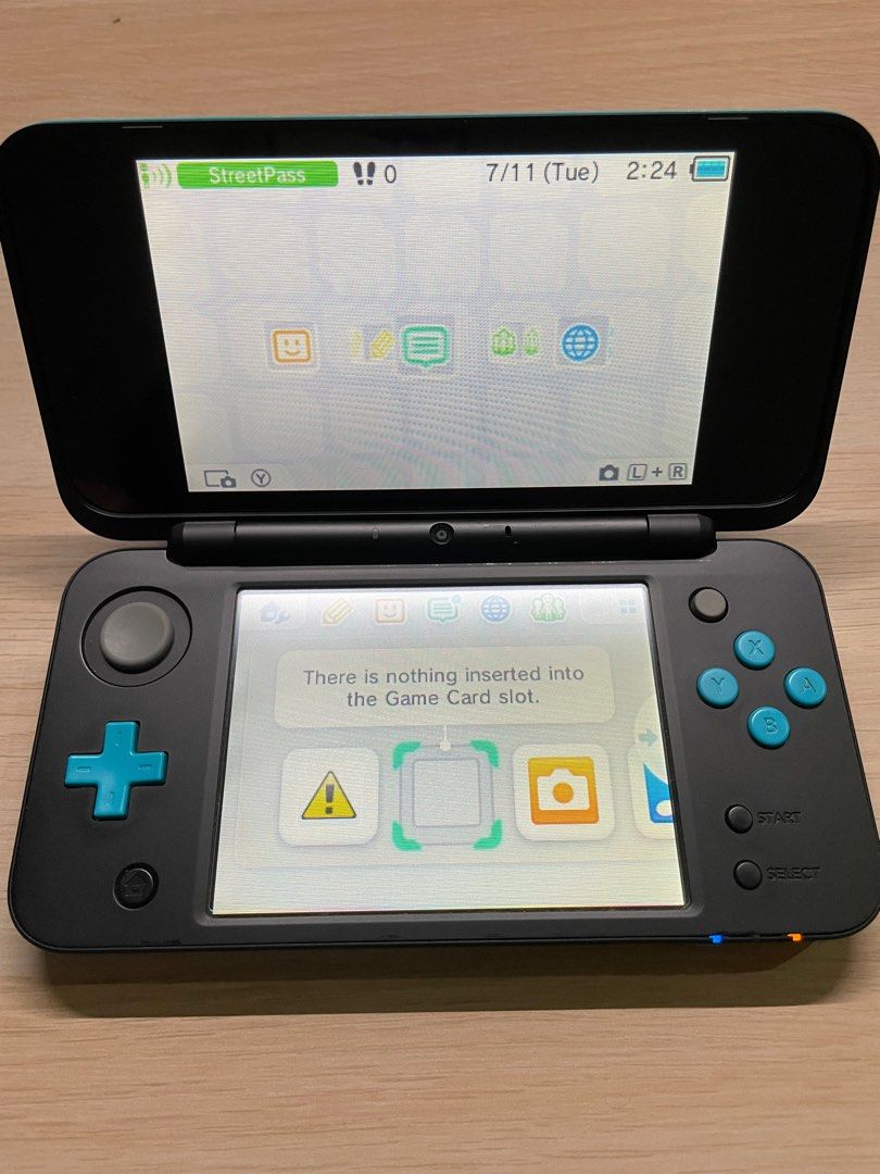 Nintendo 2DS XL Black and Turquoise, Video Gaming, Video Game Consoles ...