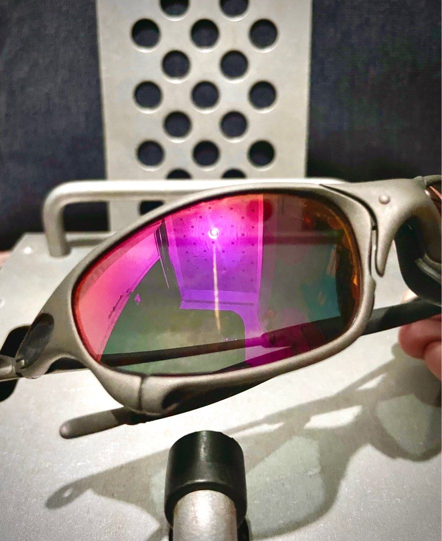 Oakley Juliet Xmetal ruby lens, Men's Fashion, Watches & Accessories ...