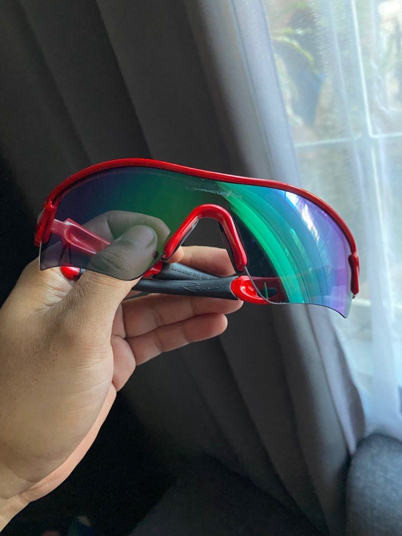 Oakley Radar Red, Men's Fashion, Watches & Accessories, Sunglasses ...