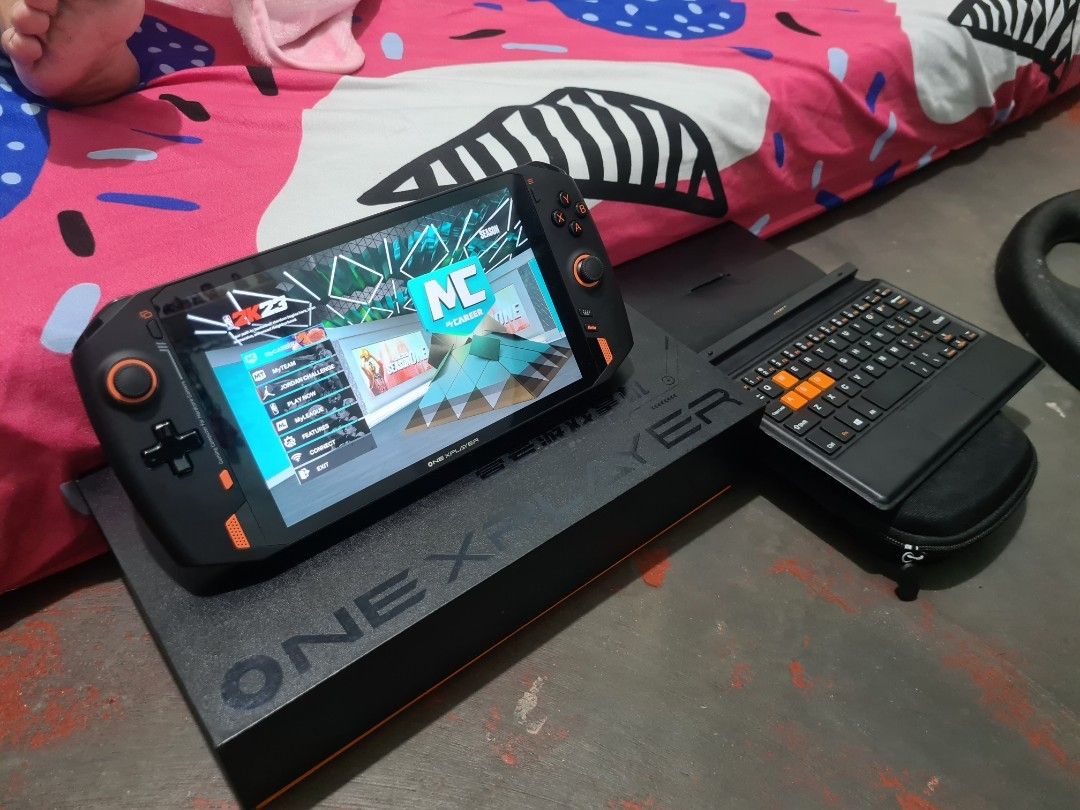 One X player 1tb ssd i7 11th gen handheld pc, Video Gaming, Video Game ...