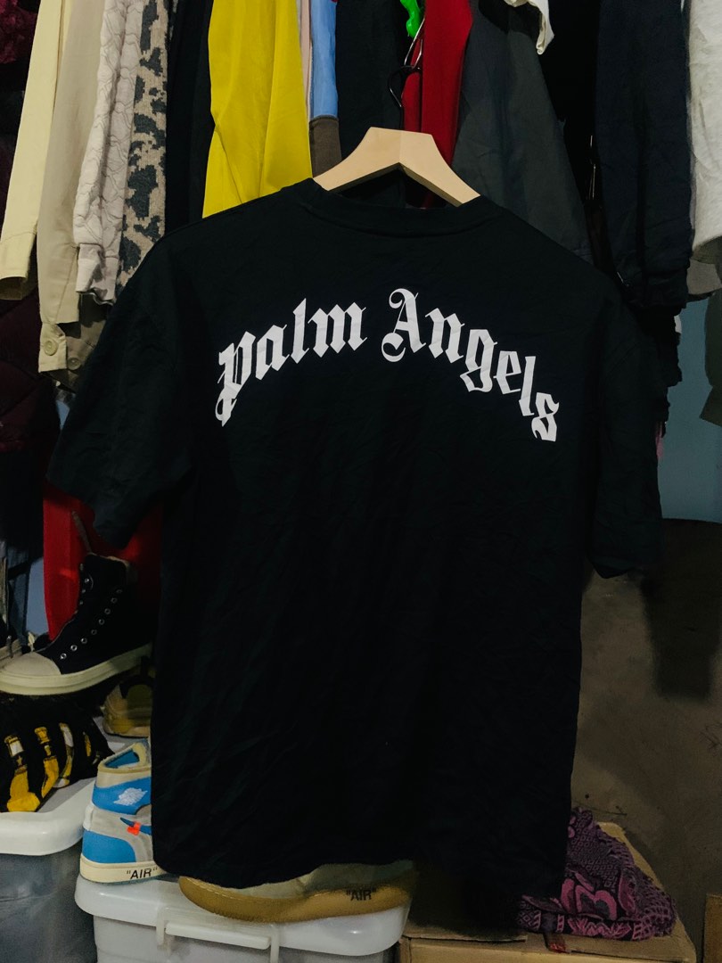 Palm angles on Carousell