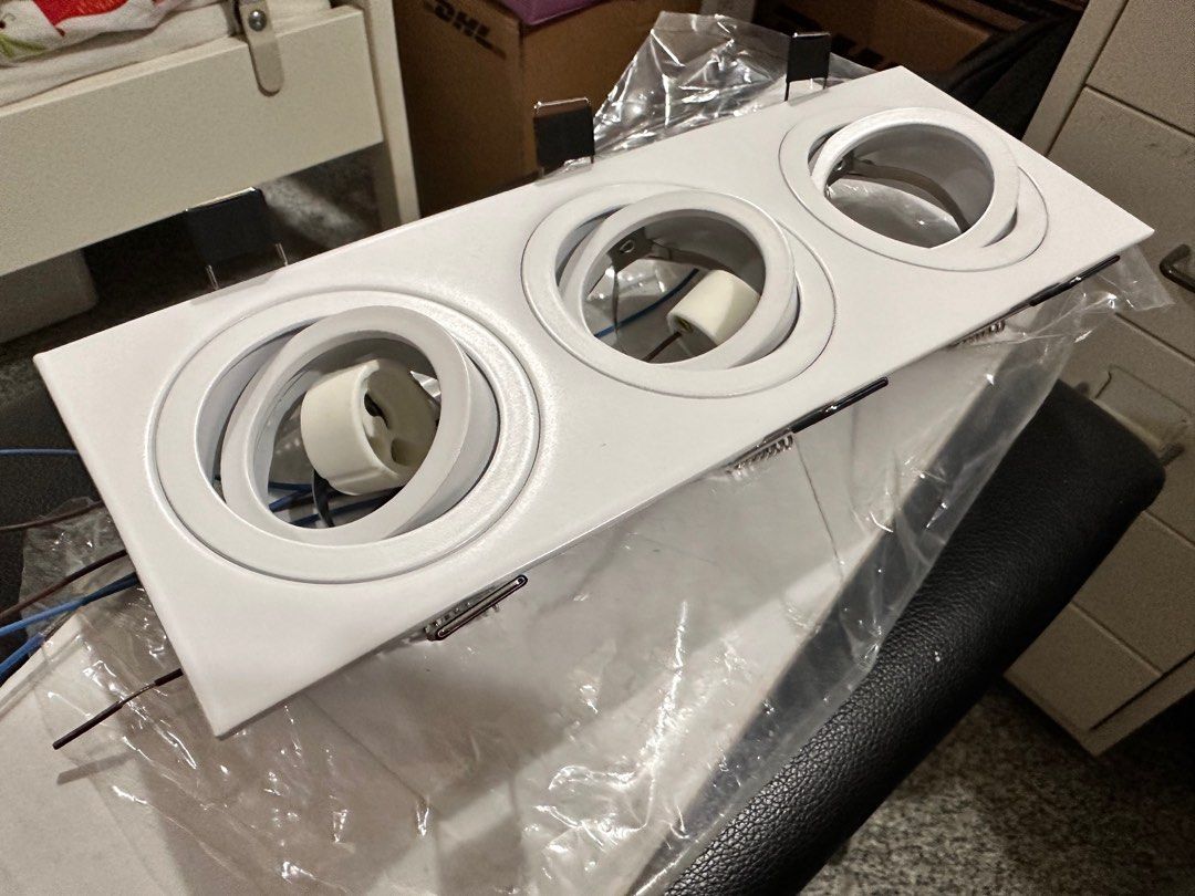 Recessed false ceiling LED spotlight Downlight with 3 bulbs, Furniture ...