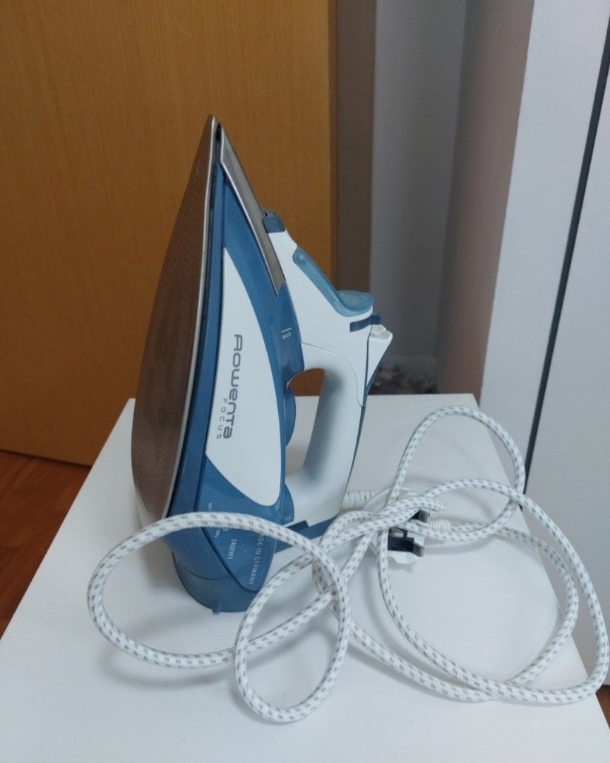 Rowenta Iron, TV & Home Appliances, Irons & Steamers on Carousell